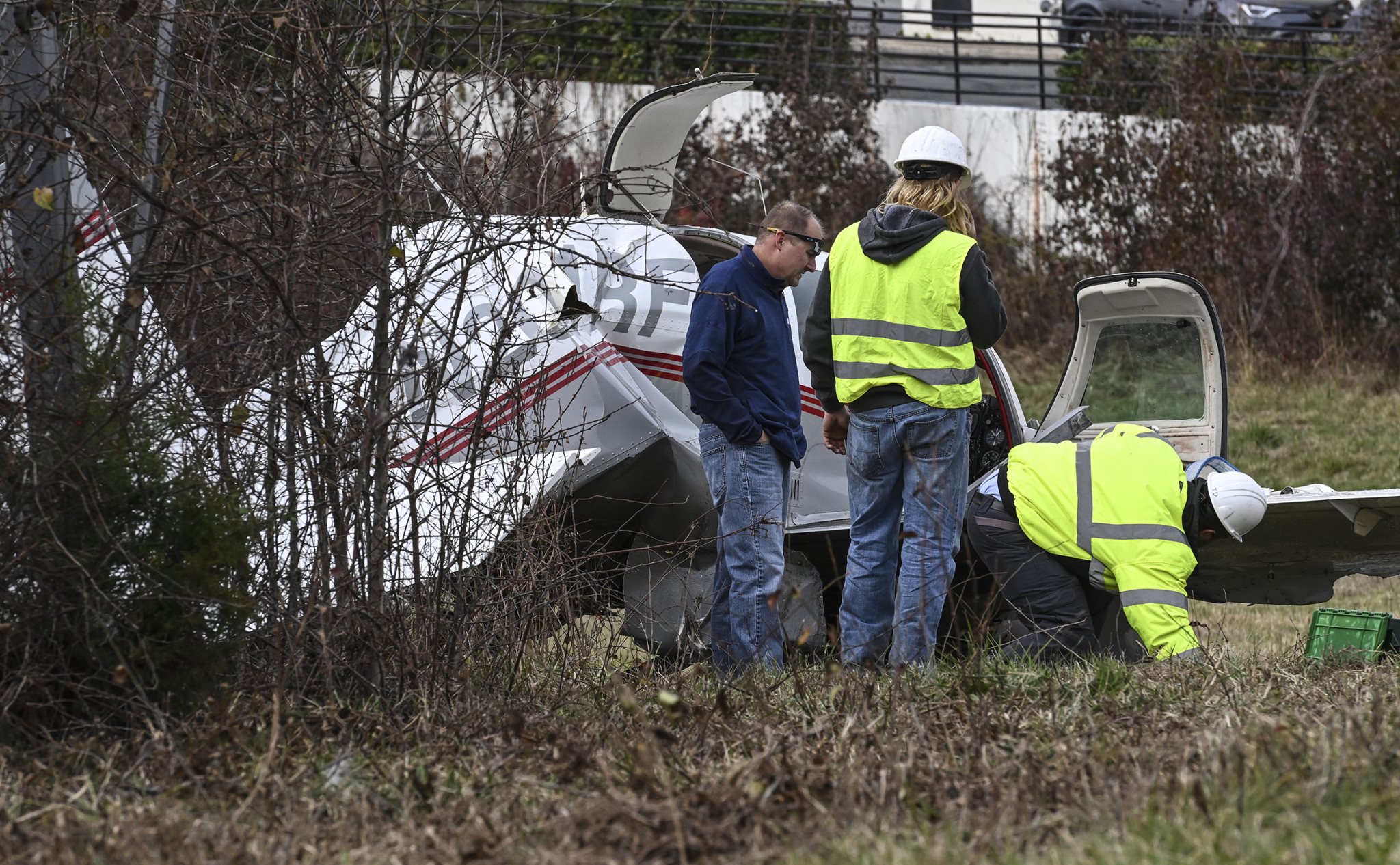 In 911 call, pilot in Sunday plane crash remains calm - Daily Herald ...