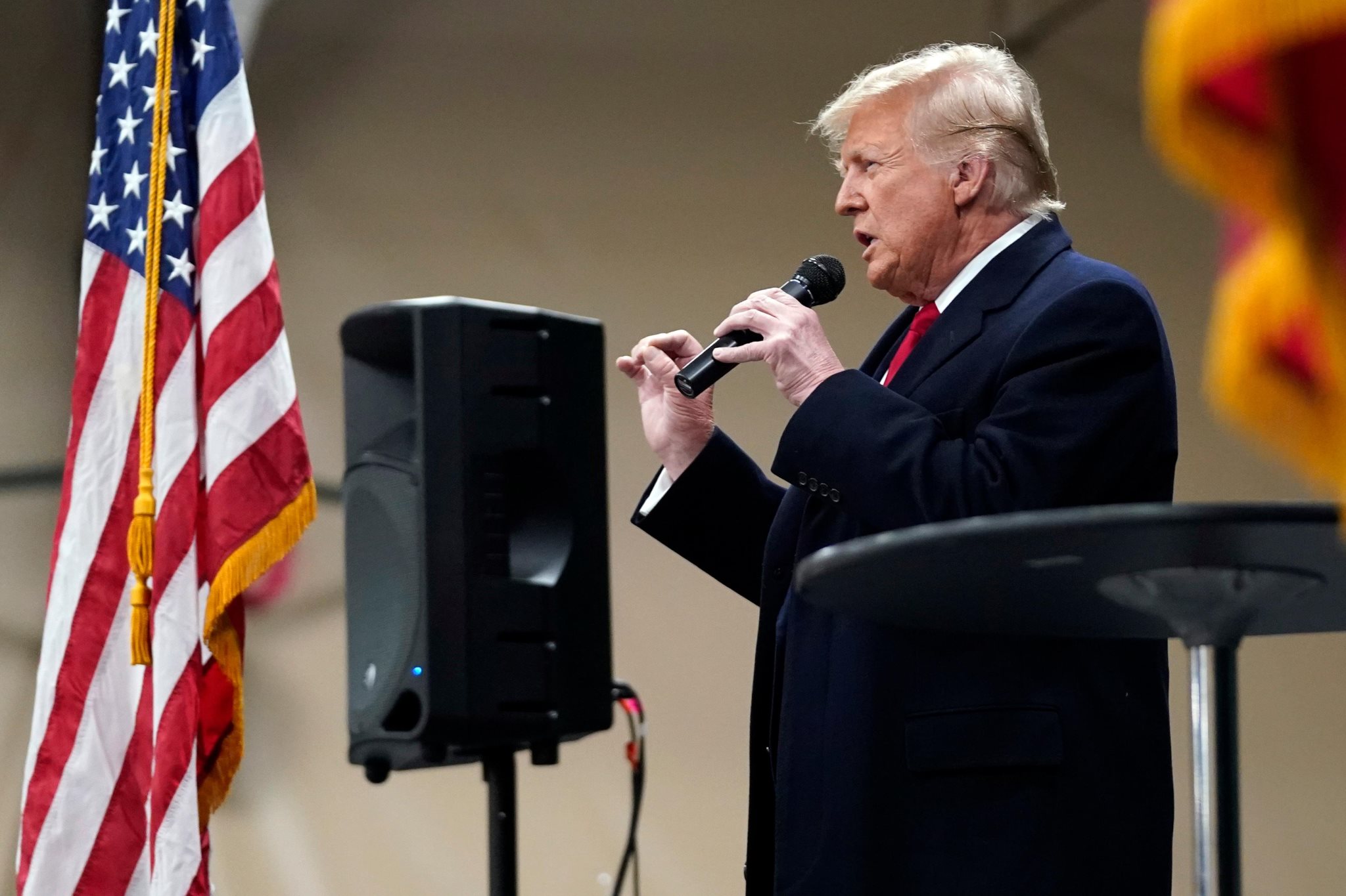 Trump wins Iowa caucuses - Daily Herald eEdition - Lake County