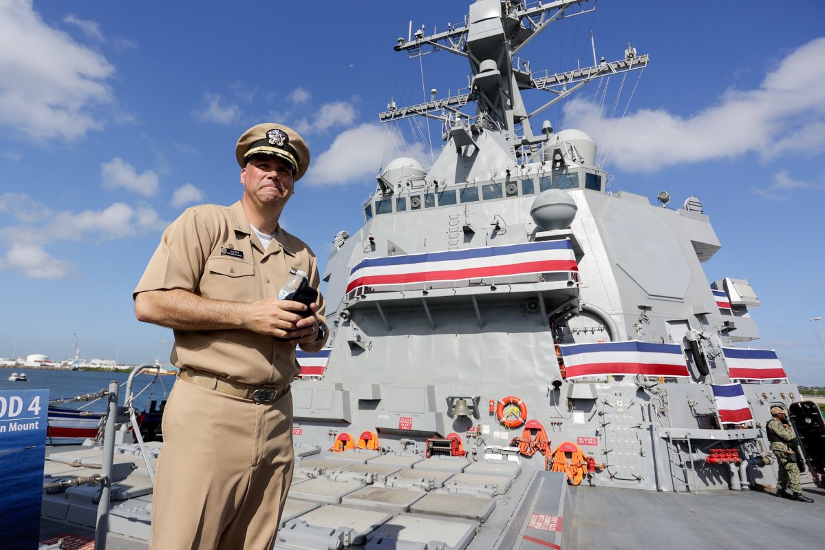 LUIS SANTANA | Times