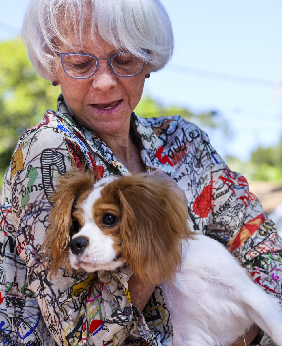 elizabeth lindenberg holds her dog augustus a cavalier king charles ...